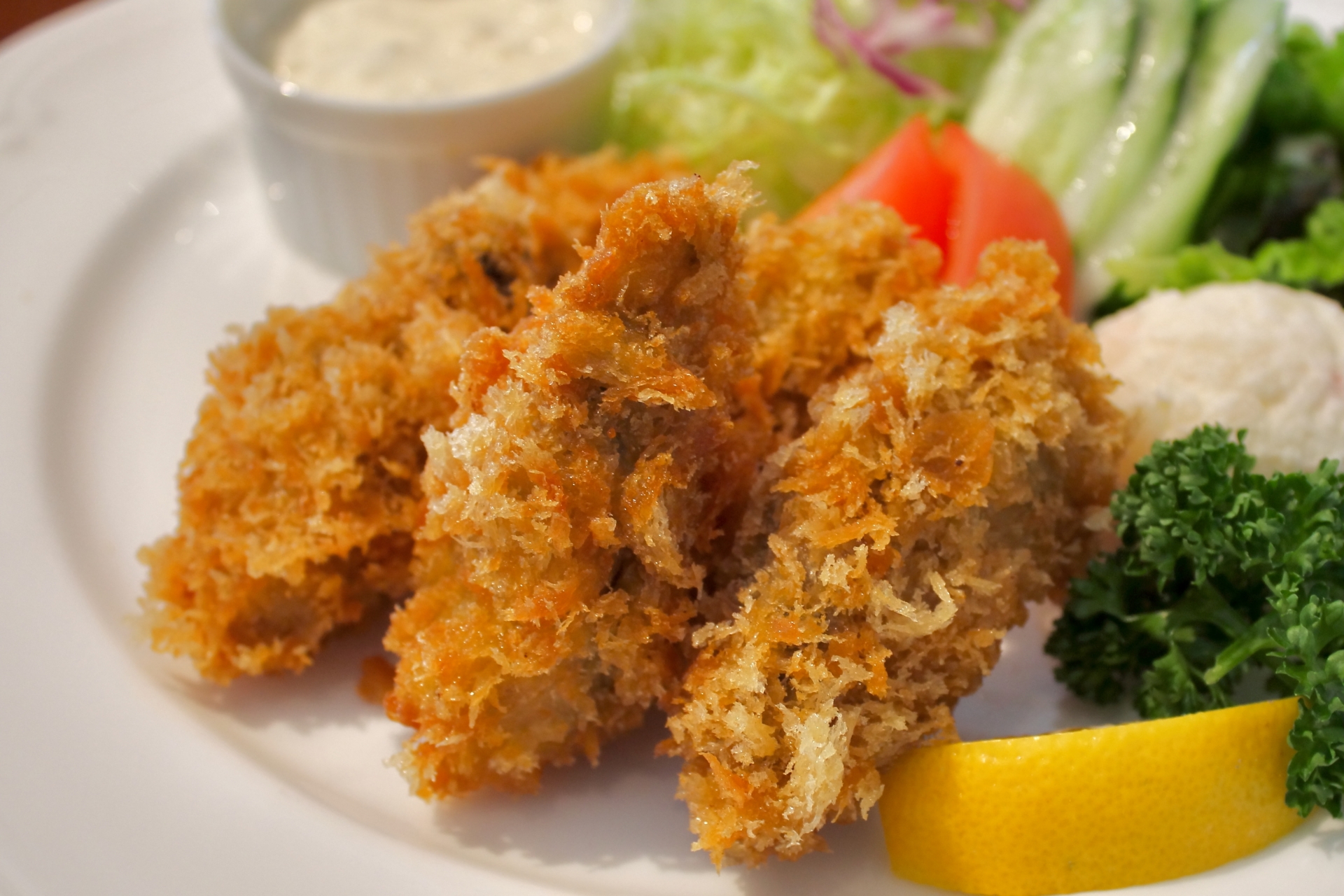 【1月25日発売・期間限定】本間さん家の手作り広島産 牡蠣づくし弁当 - 株式会社アシストネット